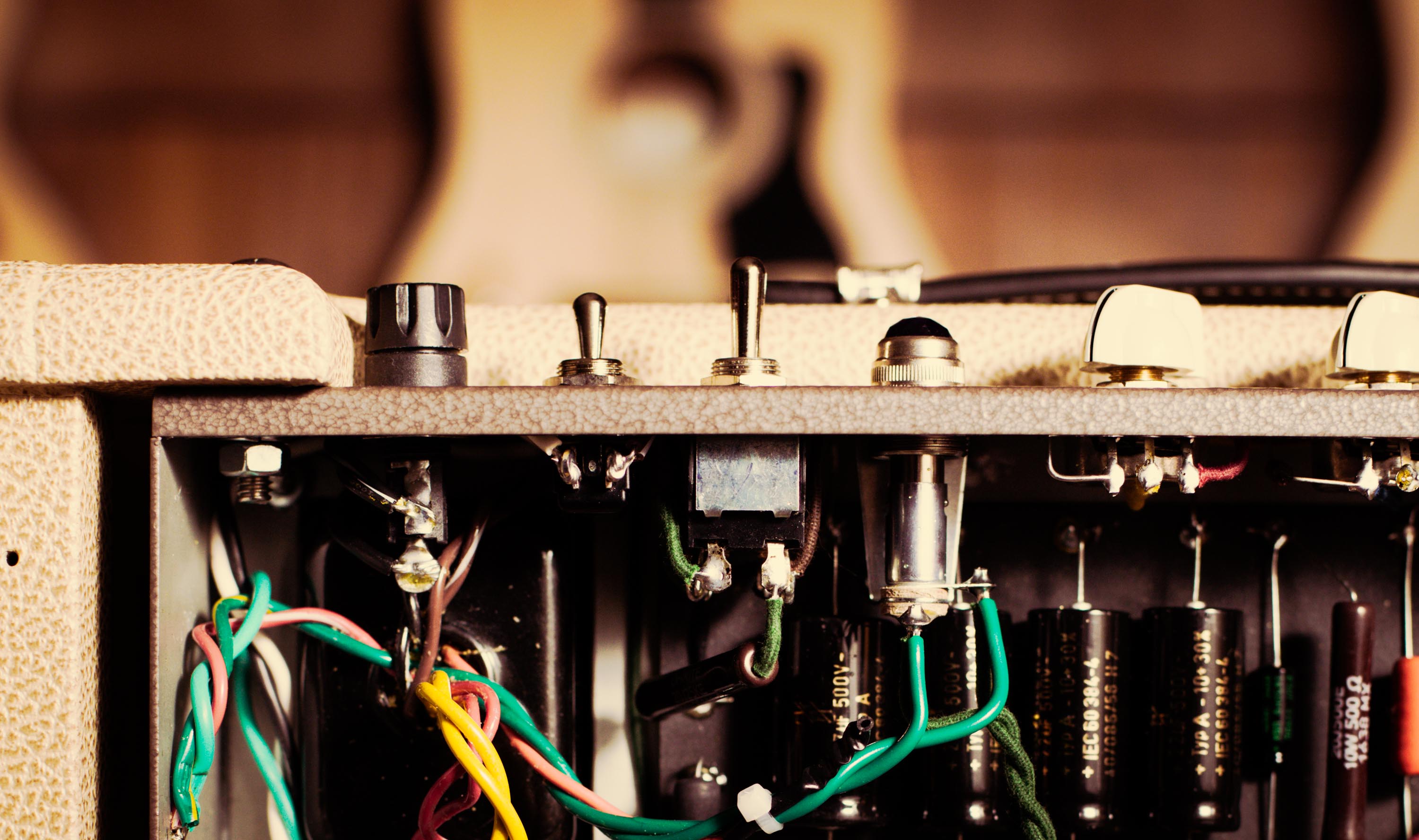 Victoria Amps and the Art of Wiring | The Music Emporium