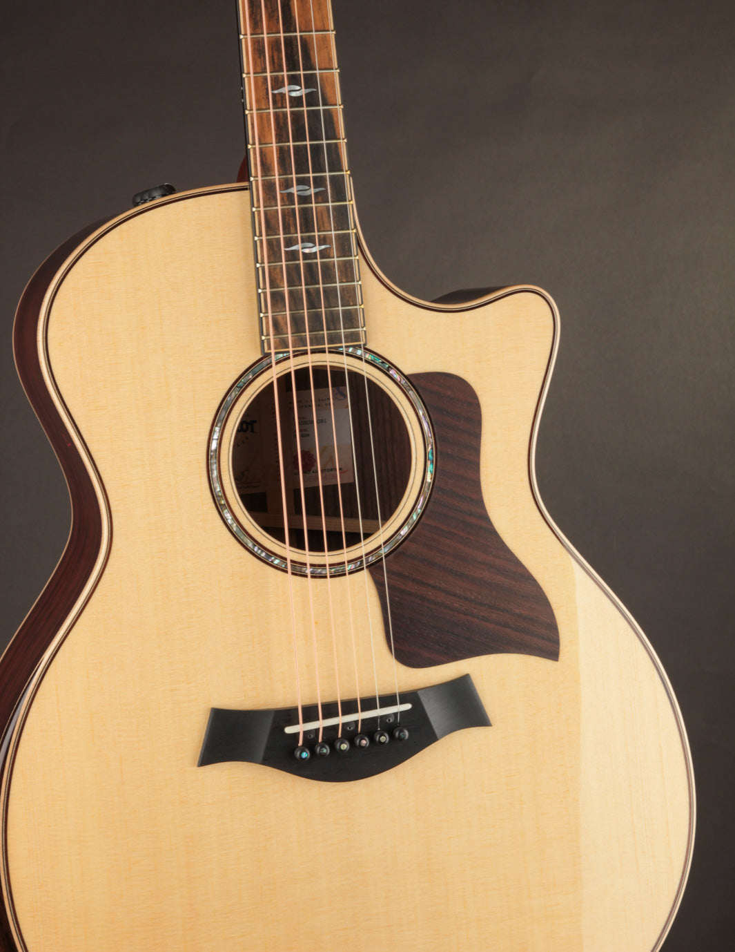 Taylor 814CE | The Music Emporium
